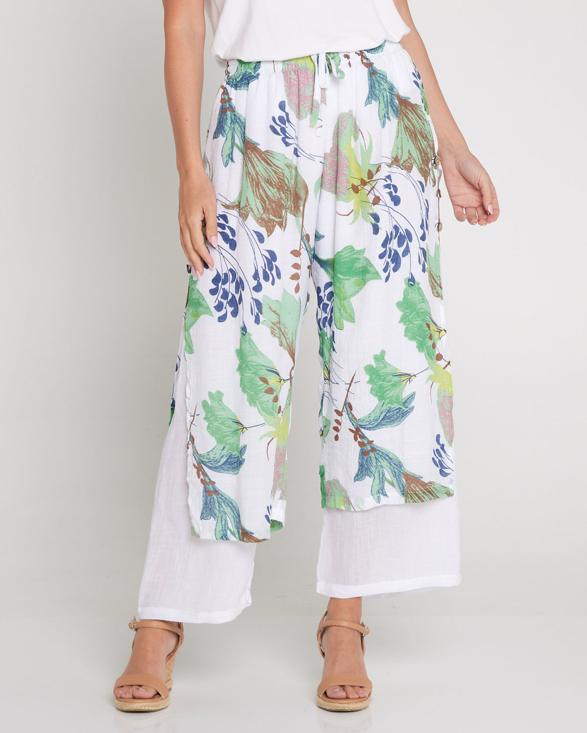 Sorrel Layered Overlay Pants - White/Mint Floral | TULIO – TULIO Fashion
