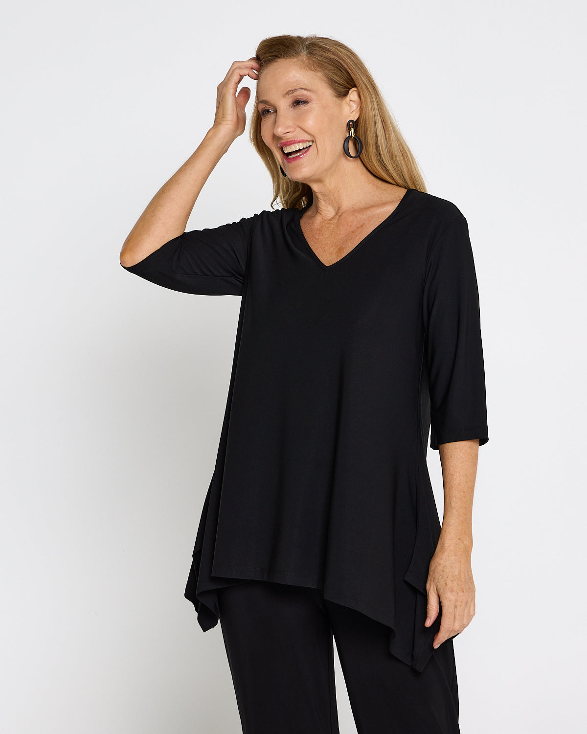 Andrea Vee Neck Mid Sleeve Top – Black | Easy Care Style – TULIO Fashion