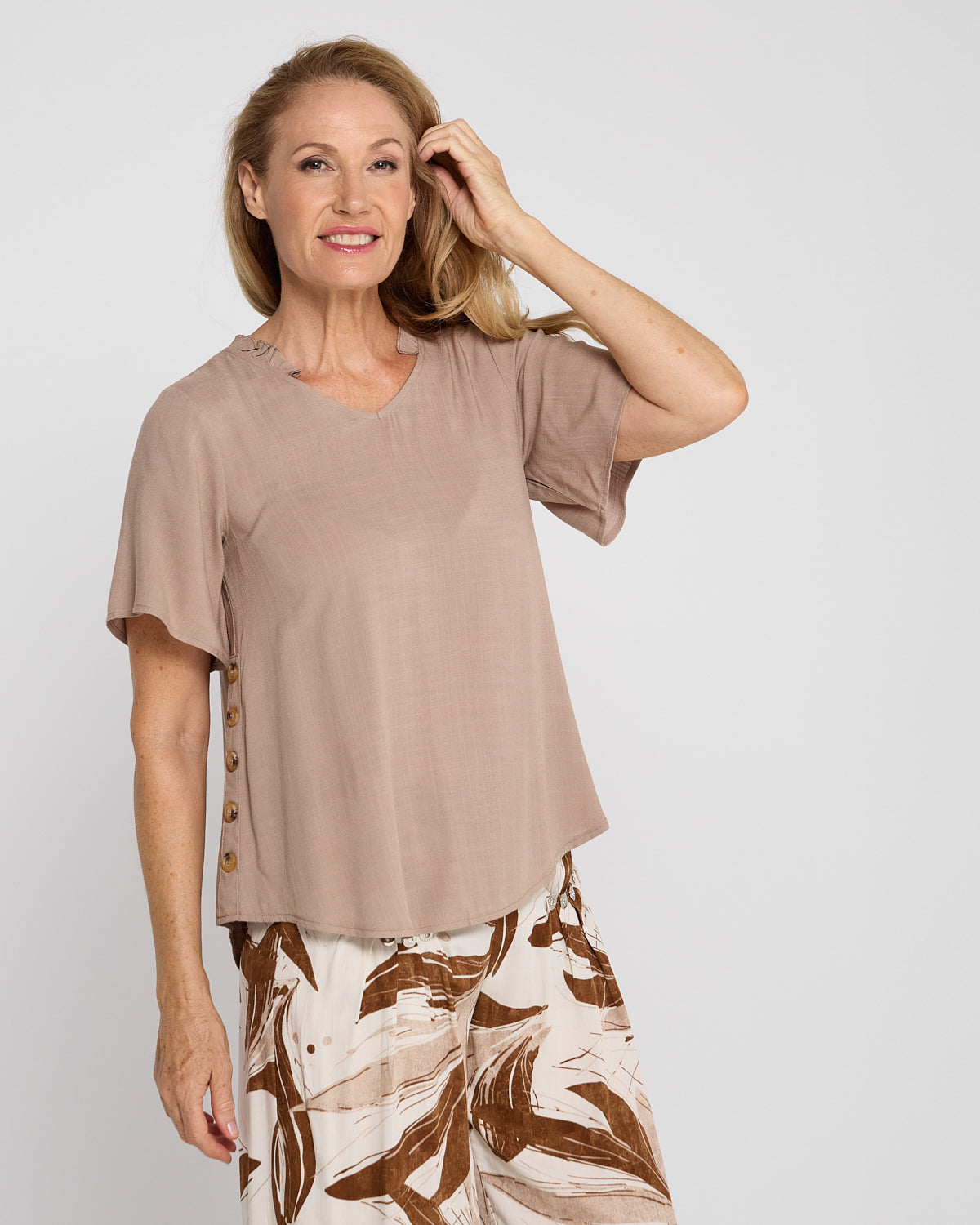 Alicia Top Mushroom | Relaxed Rayon Linen Top Australia – TULIO Fashion