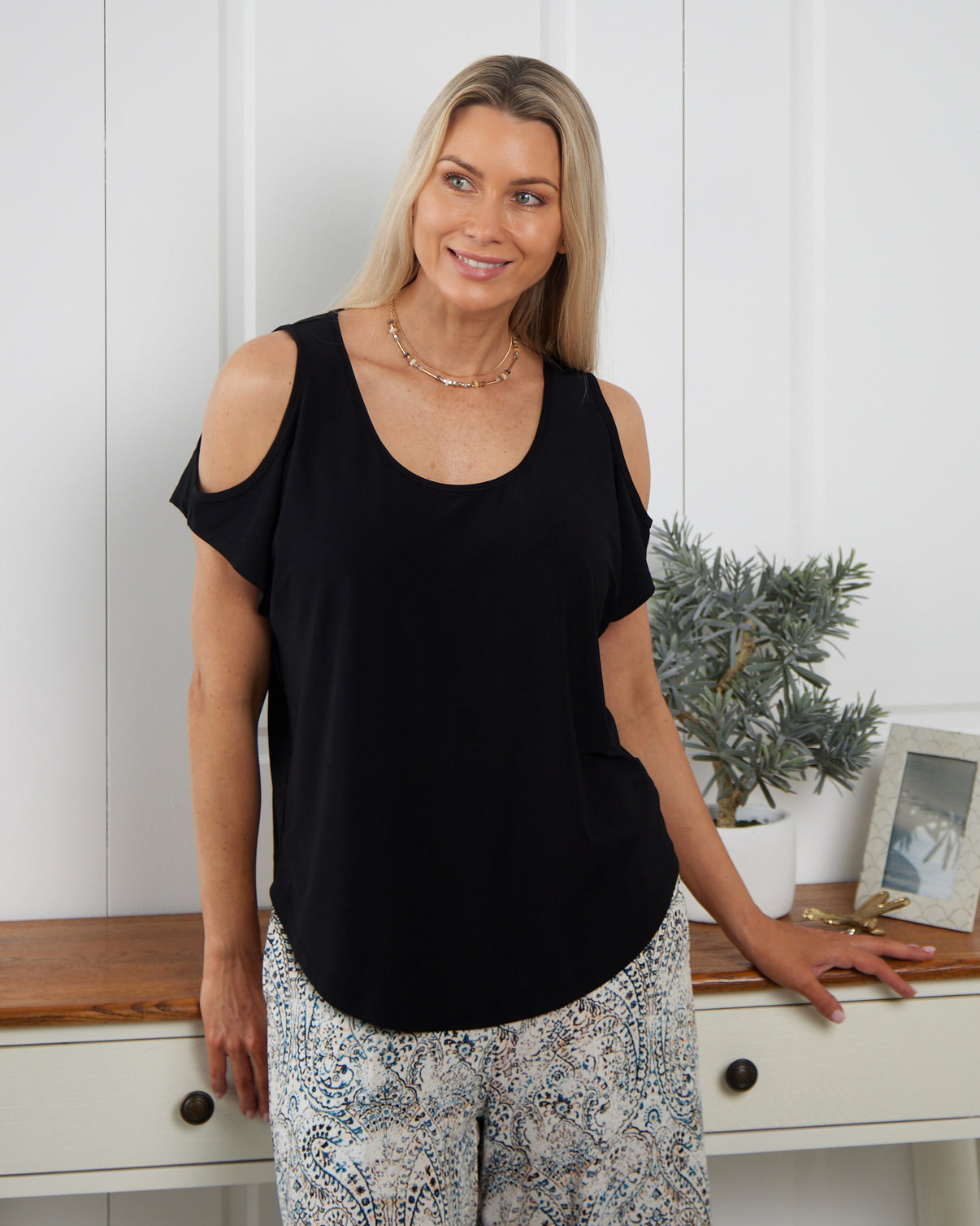 Cold Shoulder Top - Black | Cordelia St Clothing for Women – TULIO Fashion